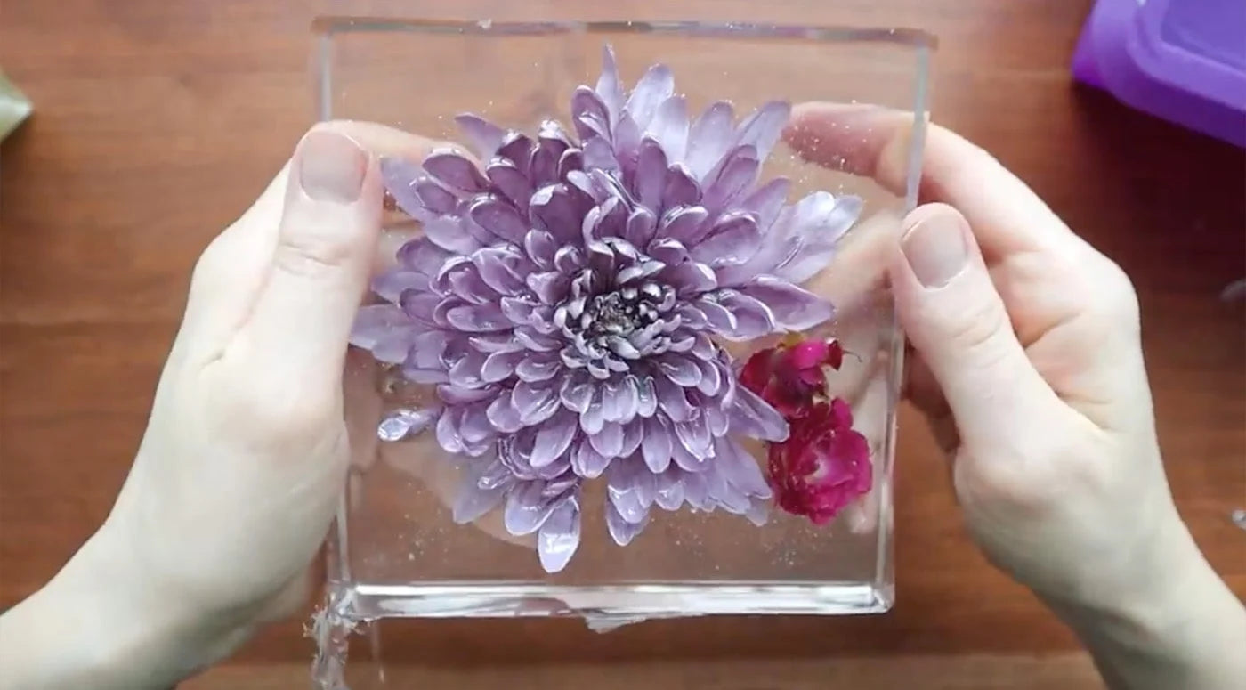 Preserving Dried Flowers in Epoxy Resin – Artistry Epoxy